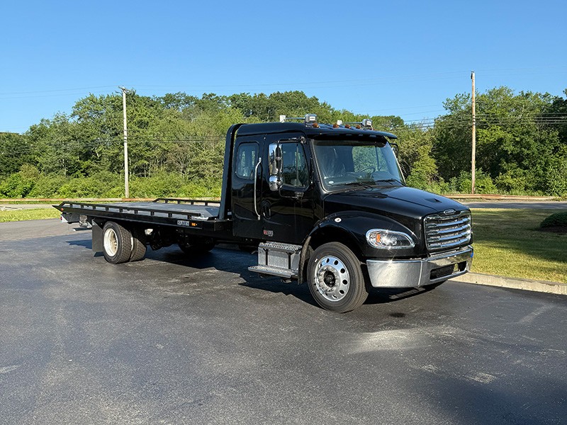 2025 Freightliner M2-X (Key# 2044)